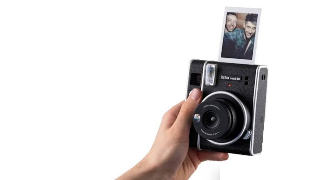 Fujifilm Instax Mini 40 Tanıtıldı; İşte Fiyat ve Özellikleri - Dijital Eşik